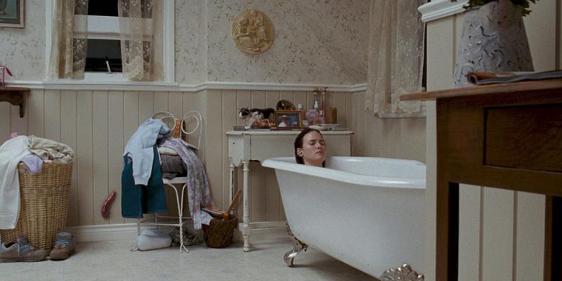 Slither | Screen Slate