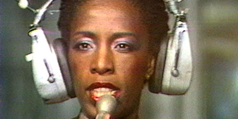 Mr. Dead and Mrs. Free | Screen Slate